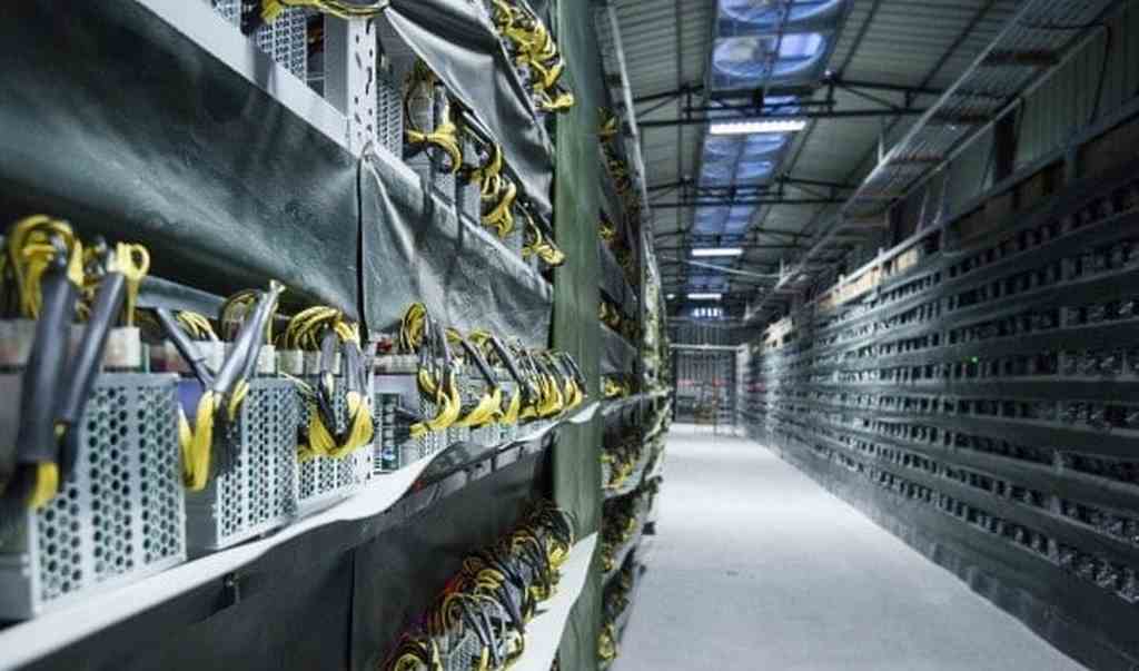 Máy đào Bitcoin là gì? Hiệu suất hoạt động của máy đào